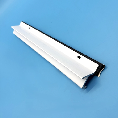 D & S Vending Inc - CR0004882 - DN Wire Chase W/Gasket